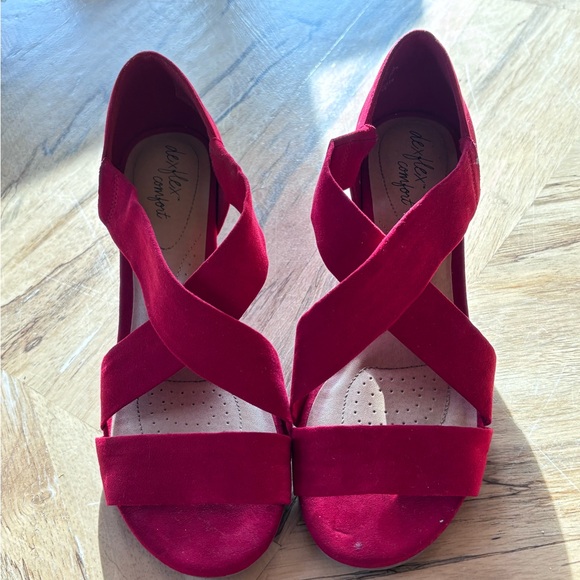 dexflex comfort | Shoes | Dexflex Comfort Red Wedge Sandals With ...